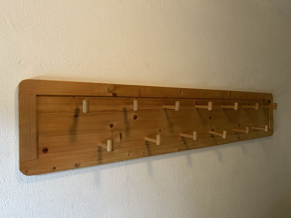Wandgarderobe aus Holz (Gebraucht) in Zürich für CHF 1 – nur Abholung ...
