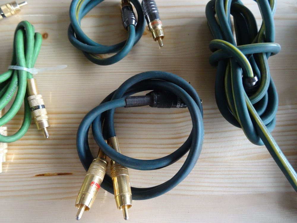 CINCH Kabel mit GOLD stecker Subwoofer Kabel 17 Stück (Gebraucht) in ...