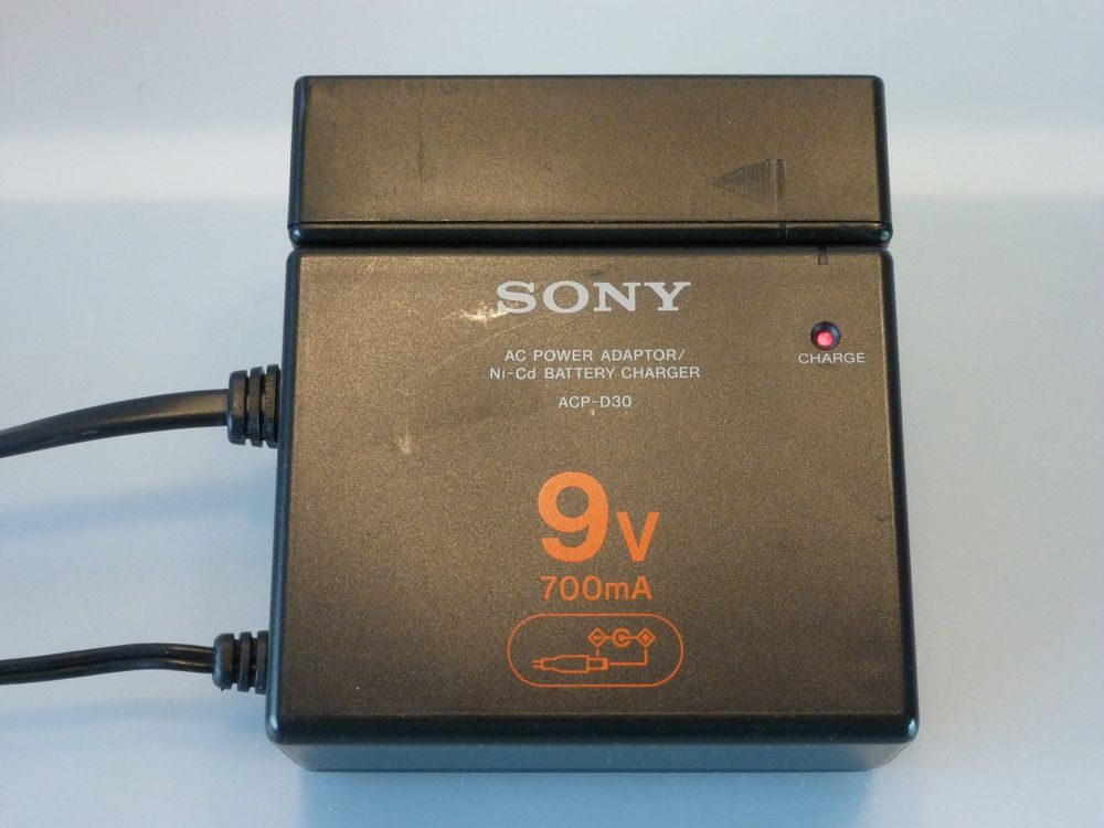 Sony ACP-D30 AC Power Adapter Ni-Cd Battery Charger für DAT (Gebraucht ...