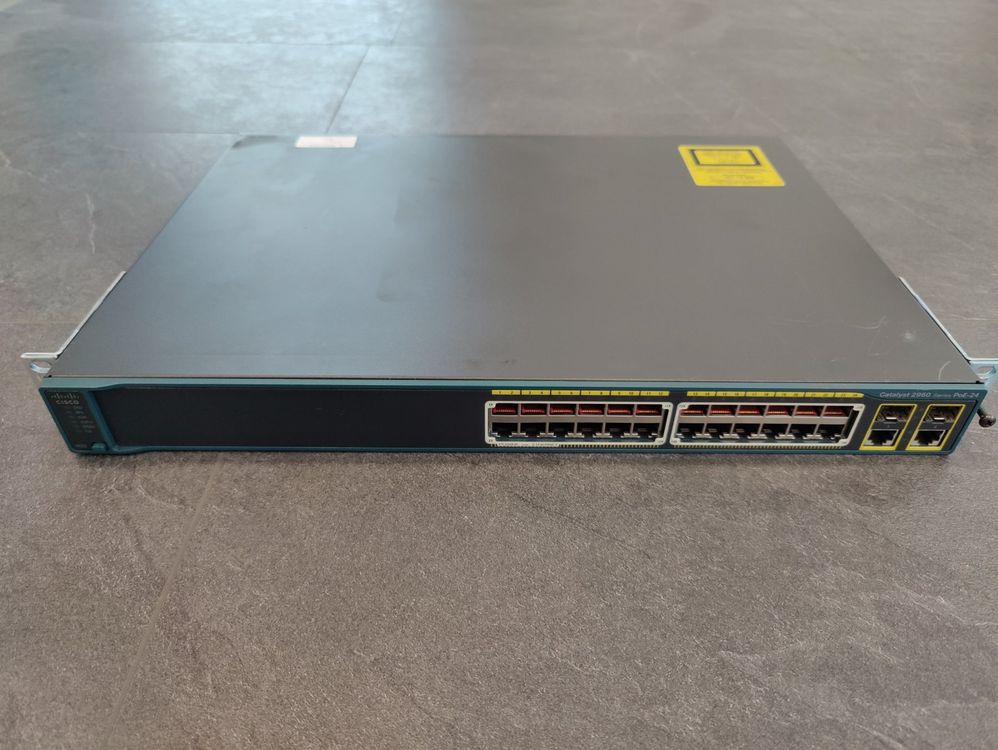 Cisco Catalyst 2960 Series PoE-24 (WS-C2960-24PC-L) (Gebraucht) in ...