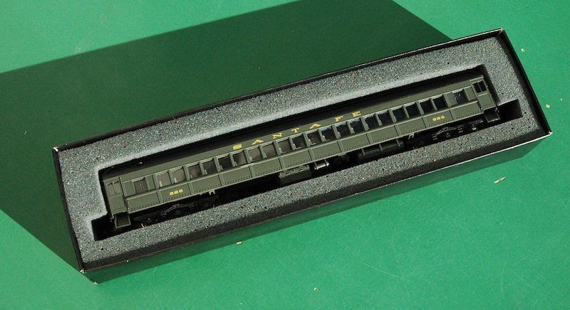 Bachmann H0 89142 Heavyweight Coach Santa Fe Railroad (USA) (Neu und ...