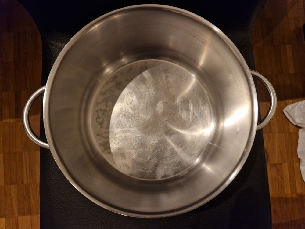 Grosser Kochtopf von SIGG, 24cm Durchmesser | Kaufen auf Ricardo