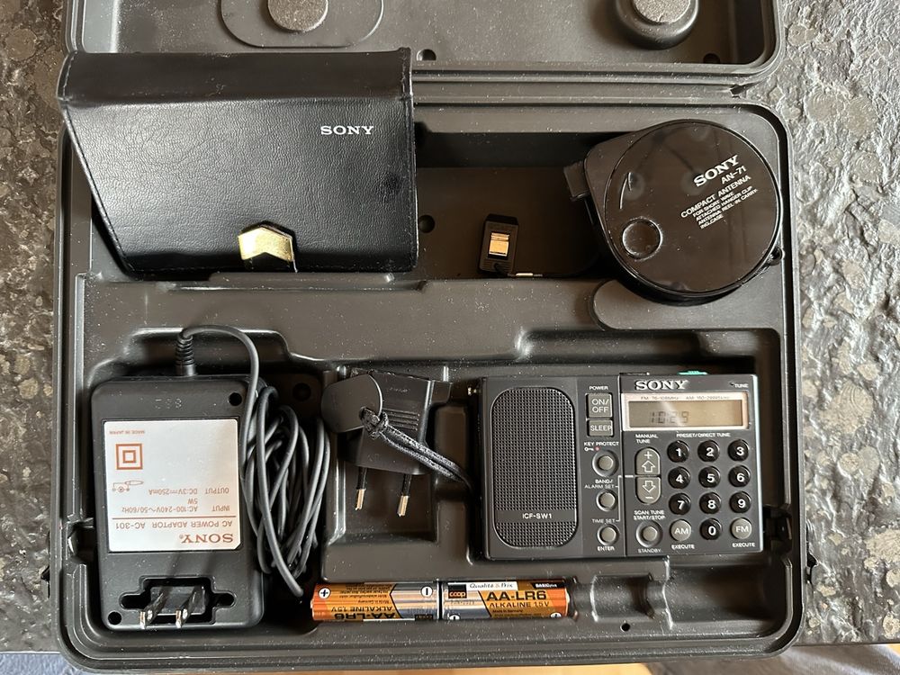 Sony icf sw1 Weltempfänger Komplett (Gebraucht) in Azmoos für CHF 99 ...