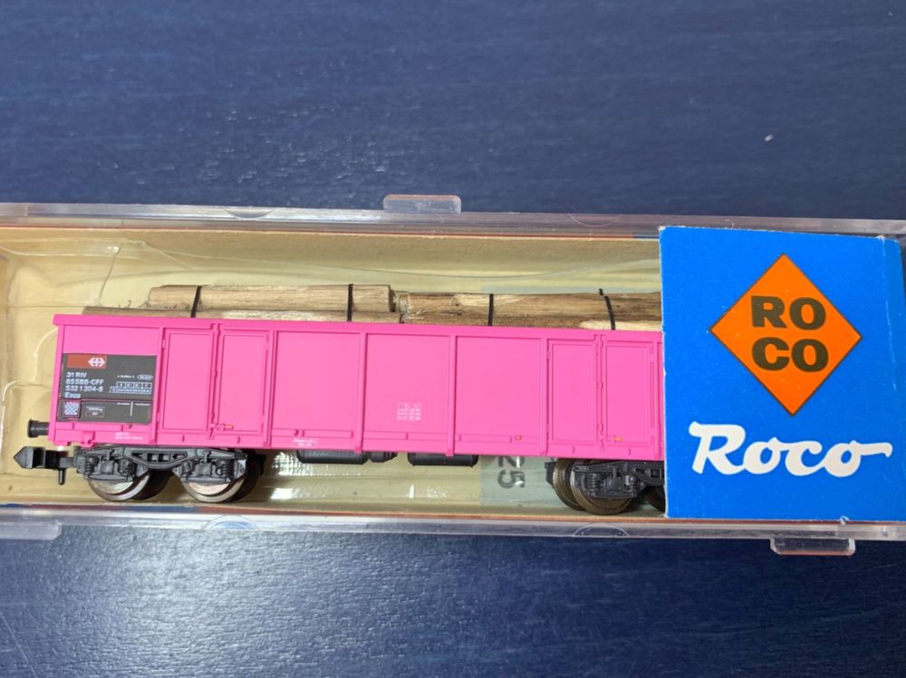 SBB CFF Eaos pink chargé avec bois - Holzladung * ROCO N (Neu und originalverpackt) in Sion für ...