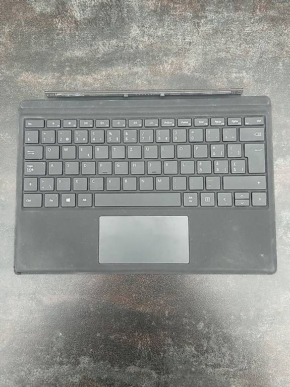 Microsoft Surface Pro 7 plus i7 16GB 256GB kaum benutzt (Gebraucht) in ...