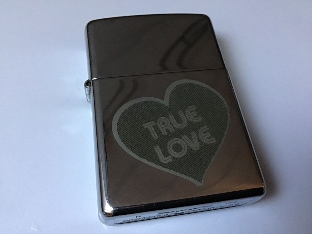 Zippo Feuerzeug "TRUE LOVE" (Gebraucht) in Bachenbülach für CHF 18 – mit Lieferung auf Ricardo ...