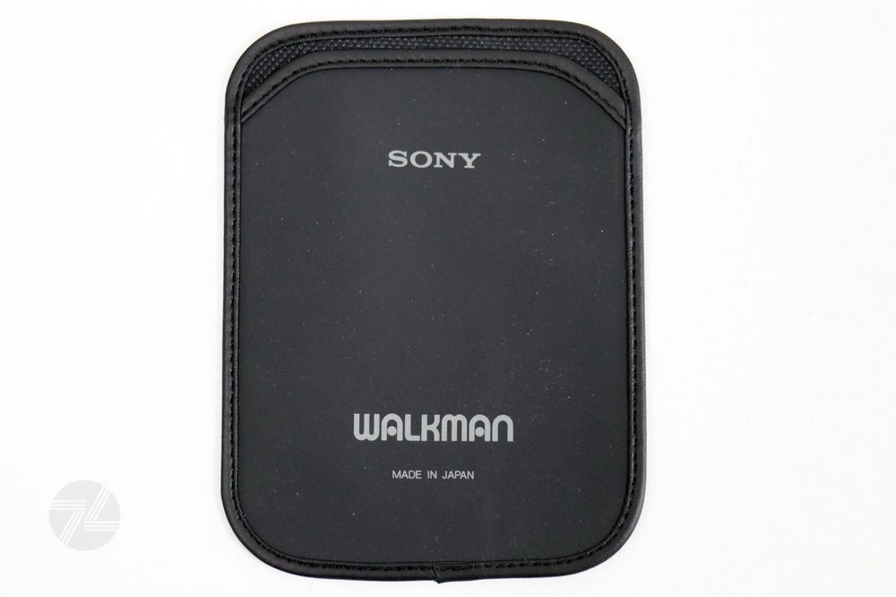 SONY WALKMAN Etui Tasche Hülle Cover 80s (Gebraucht) in Wetzikon ZH für ...