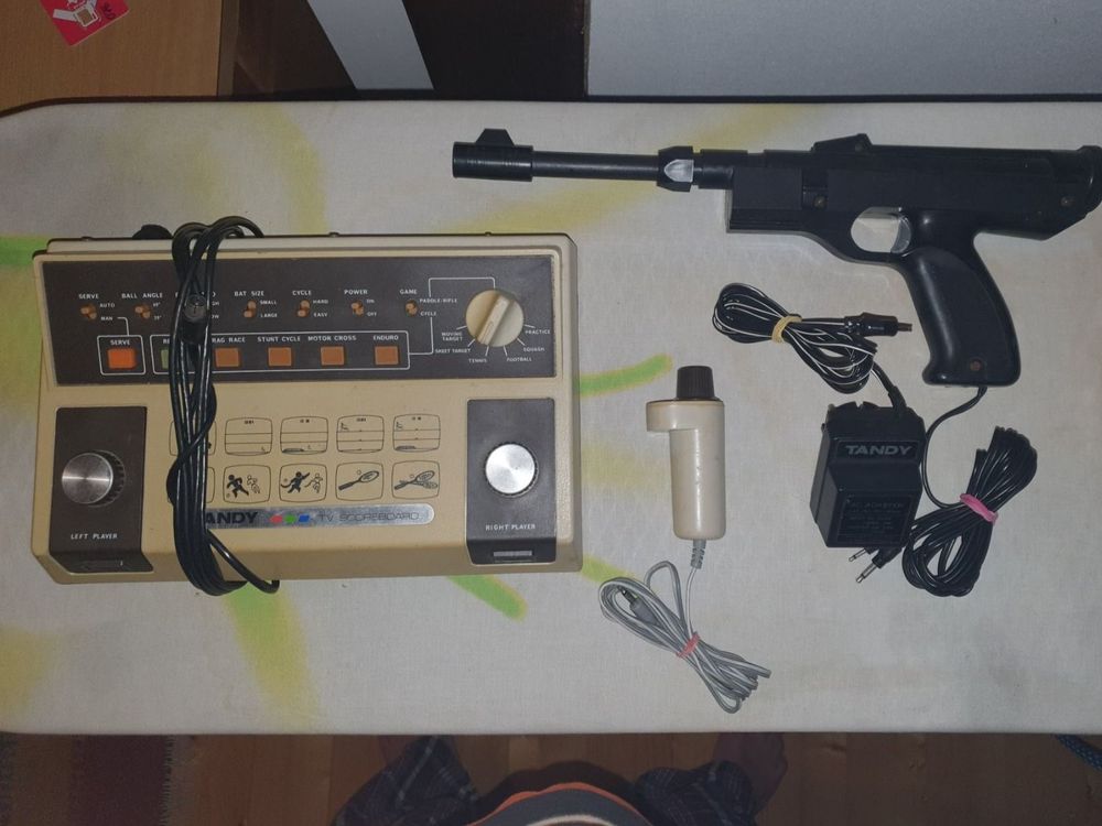 TV game tandy pong fusil moto (Gebraucht) in für CHF 33 – mit Lieferung ...