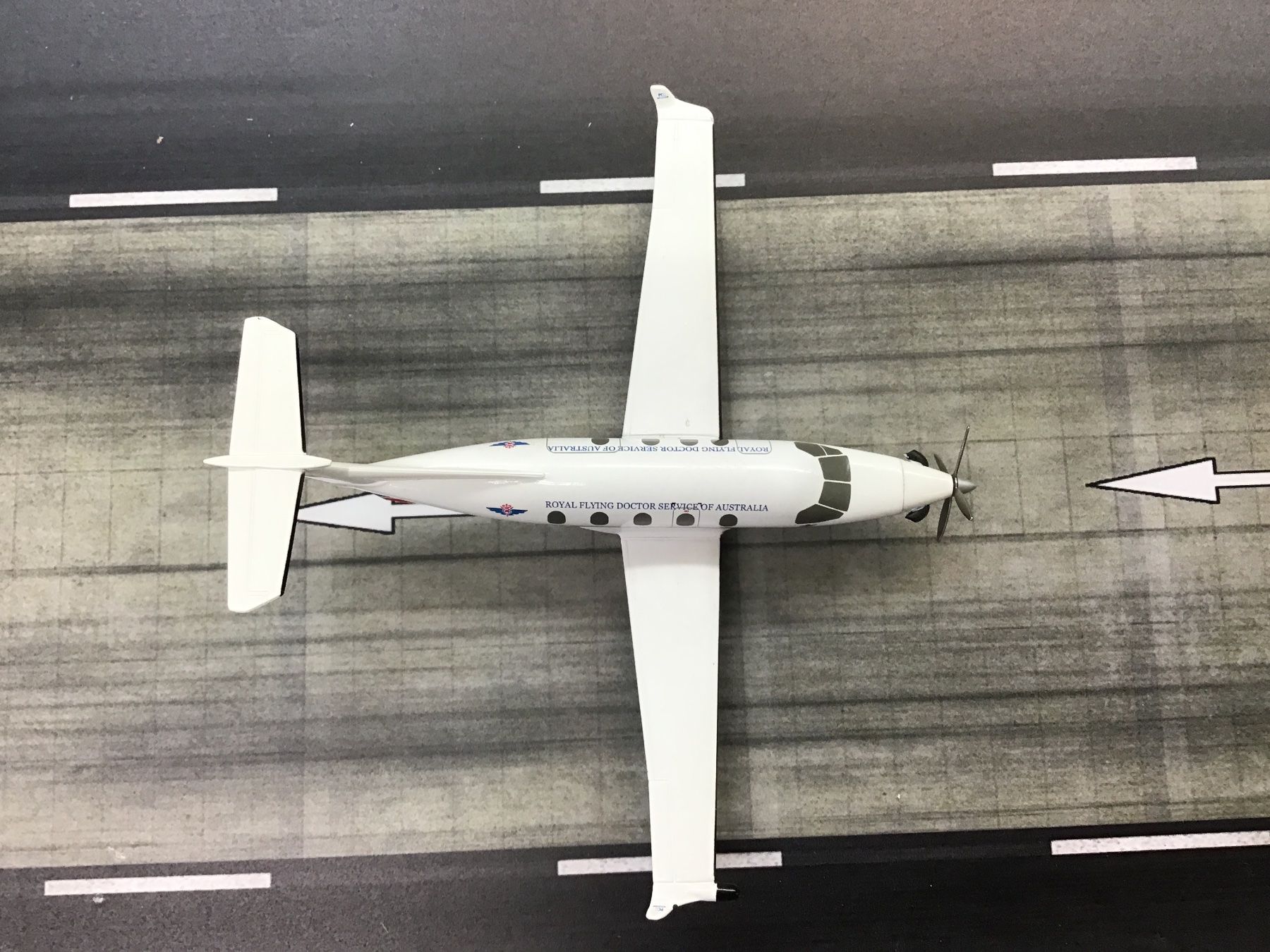 Pilatus PC-12 RFDS VH-NWO Royal Flying Doctor 1:200 (Gebraucht) in ...