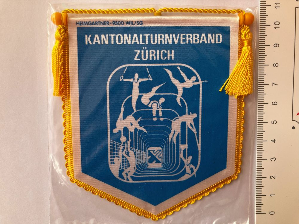Vintage Fanion/Wimpel KANTONALTURNVERBAND ZÜRICH (Neu und originalverpackt) in Gland für CHF 10 ...