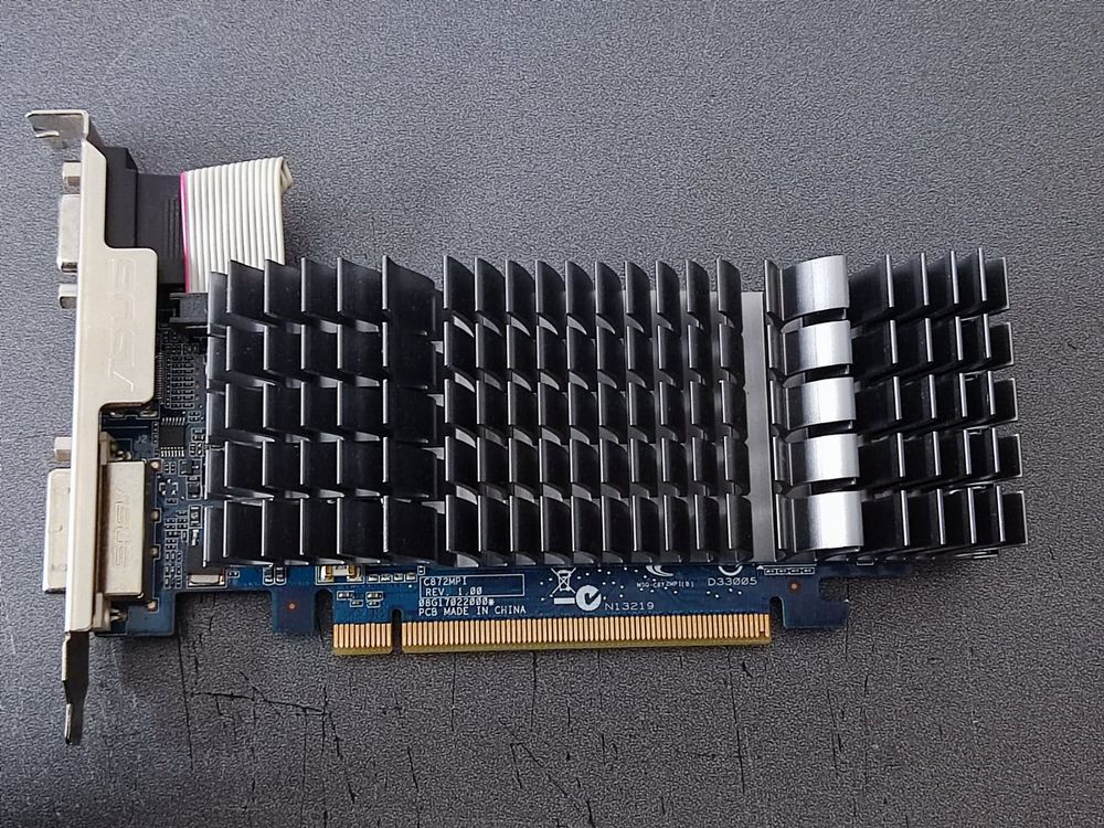 ASUS EN210 SILENT/DI/1GD3/V2(LP) GeForce 210 1GB GDDR3 | Kaufen auf Ricardo