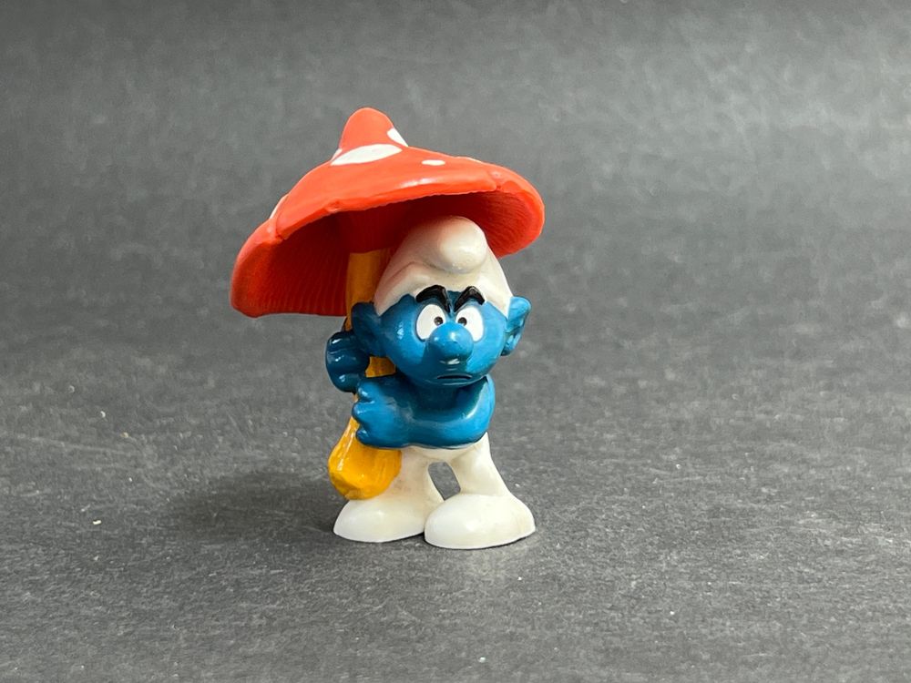 Schirm Schlumpf Pilz (Gebraucht) in Ennetbaden für CHF 6 – mit ...