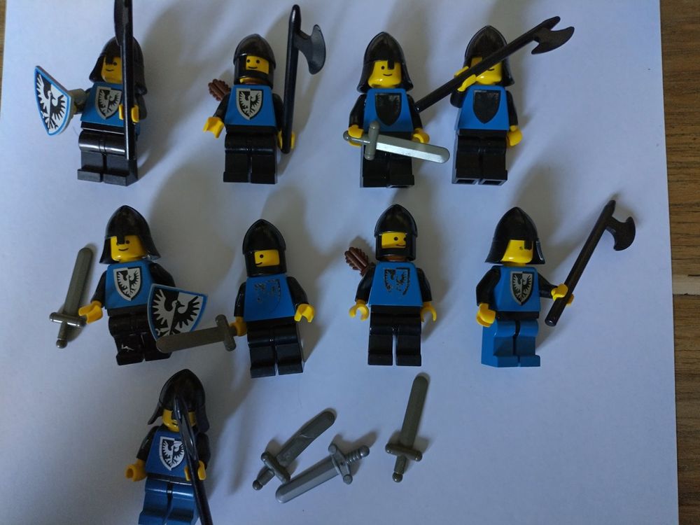 9 Lego Falcon Ritter Figuren Burg | Kaufen auf Ricardo