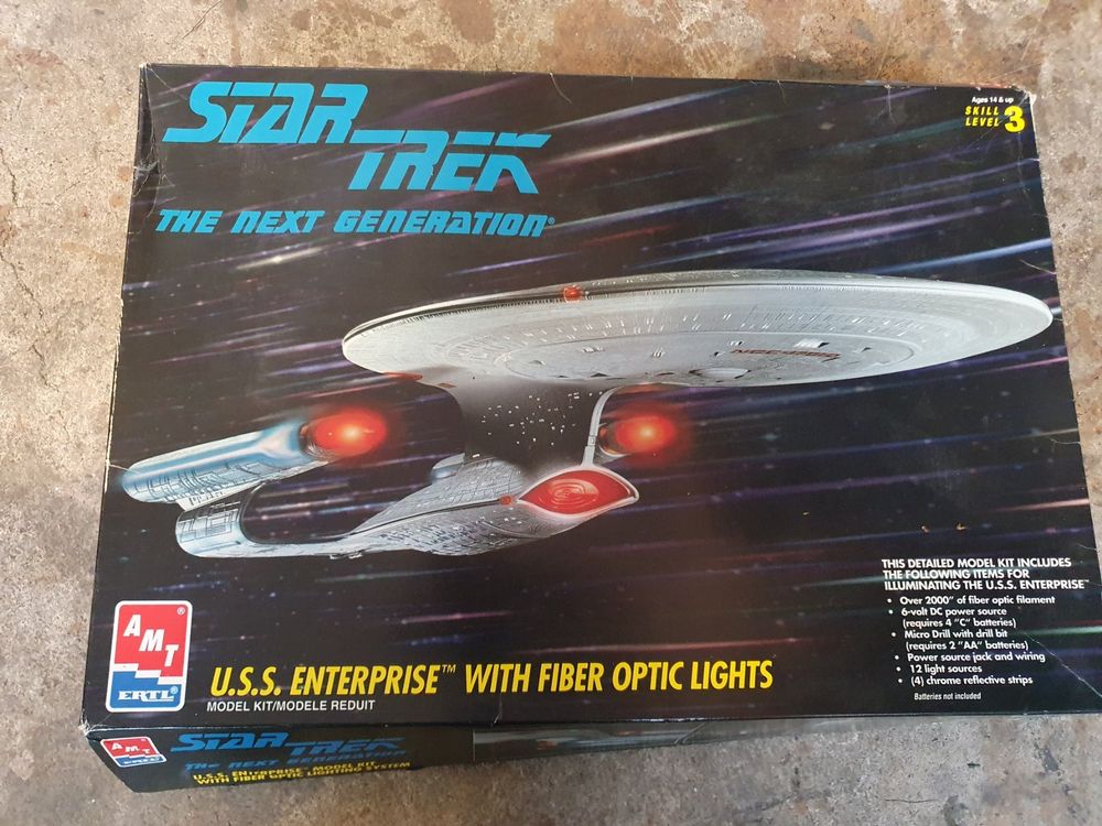 AMT Modellbausatz USS Enterprise NCC 1701 D 8772 Fiber Optic | Acheter ...