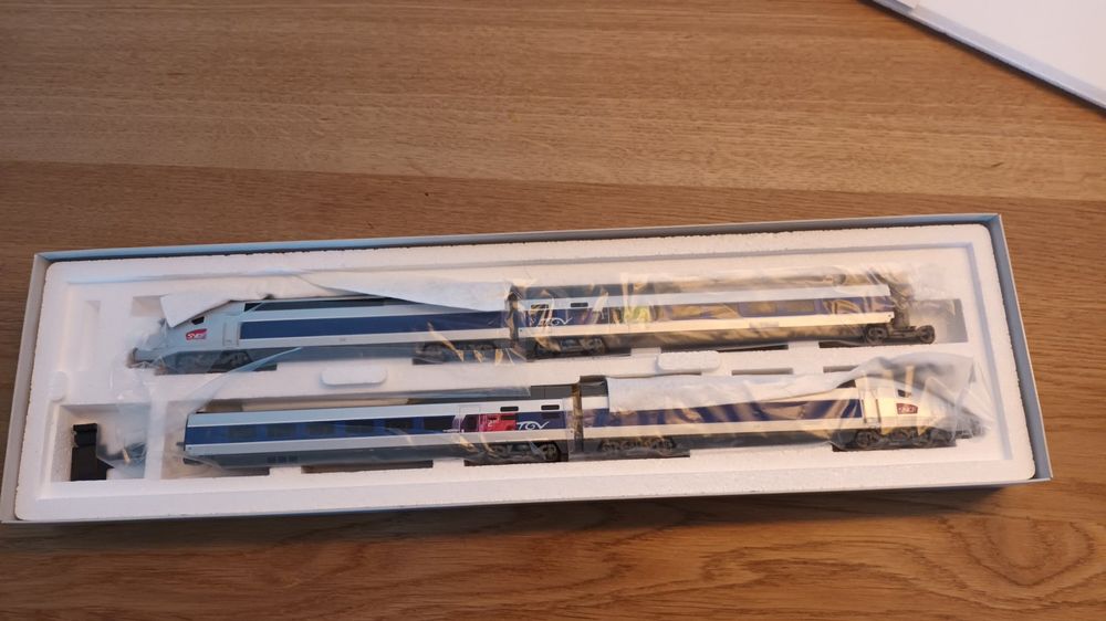 TRIX Hochgeschwindigkeitszug 22364 TGV POS SNCF (Neu und ...