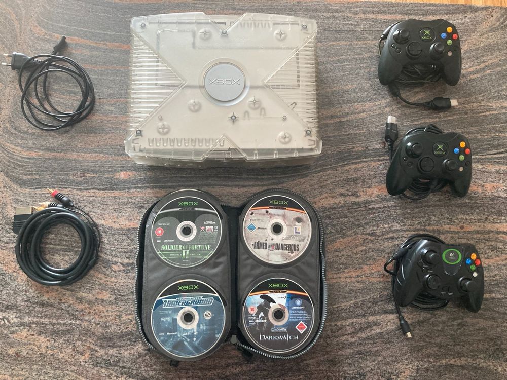 Xbox Classic Crystal Edition mit 59 Games (Gebraucht) in Schlieren für ...