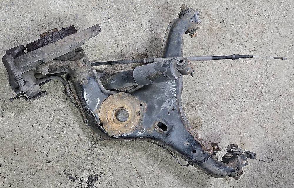 VW T4 Achse hinten links Hinterachse Achsschenkel Bremse (Gebraucht) in ...
