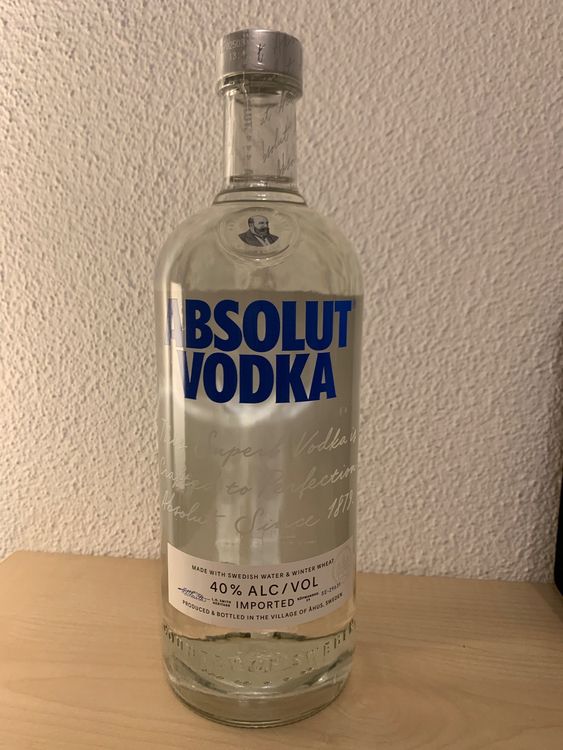 Absolut wodka 1 liter (Neu und originalverpackt) in Samedan für CHF 17 ...