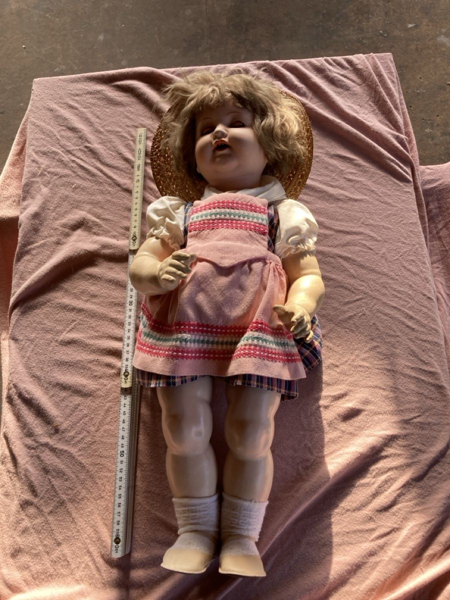 Poupée ancienne de collection, yeux bleus et chapeau 🎀🎁🎈 (D'occasion) à ...