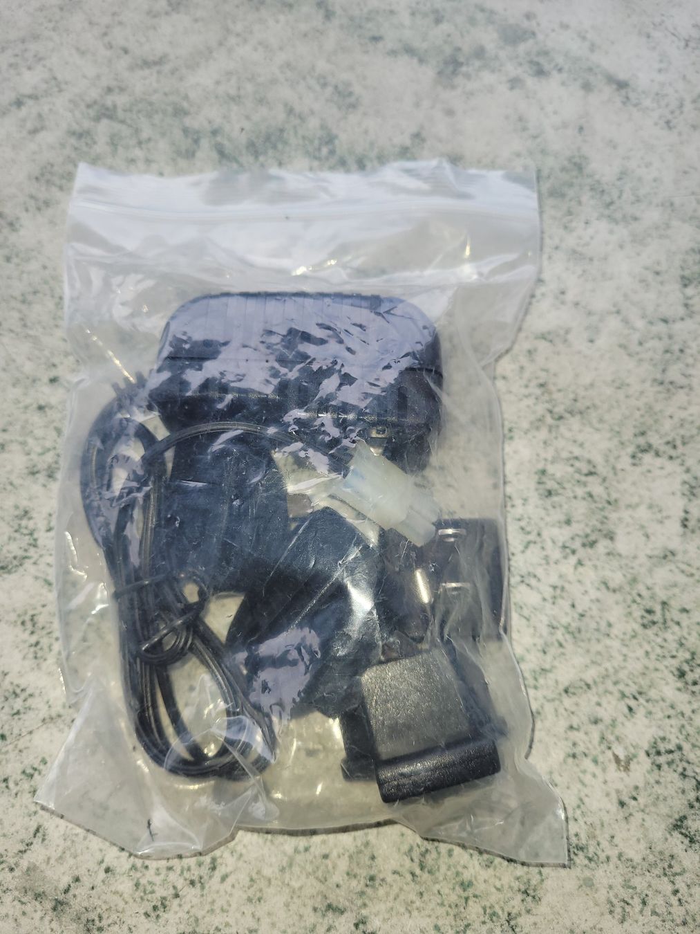 Ladegerät für Nimh. Akkus, mit Tamiya Stecker, Neu+OVP. (Neu (gemäss ...