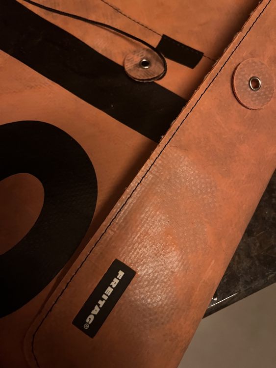 Laptop sleeve FREITAG F421 Padded Notebook Envelope | Kaufen auf Ricardo