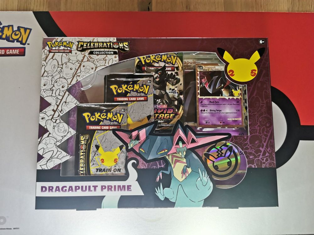 Dragapult Prime Box Celebrations Pokémon (Neu und originalverpackt) in ...