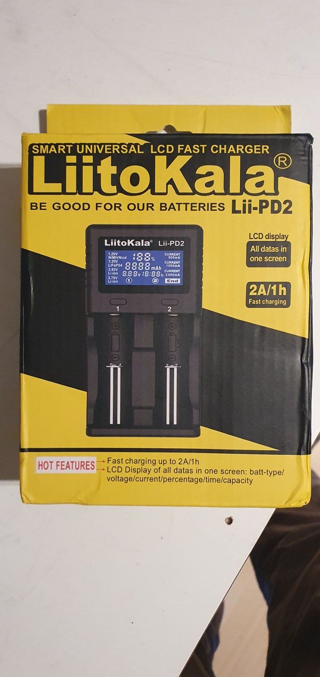 LiitoKala Lii-PD2 Akku Ladegerät - Schnellladung 2A/1h🔋 (Gebraucht) in ...