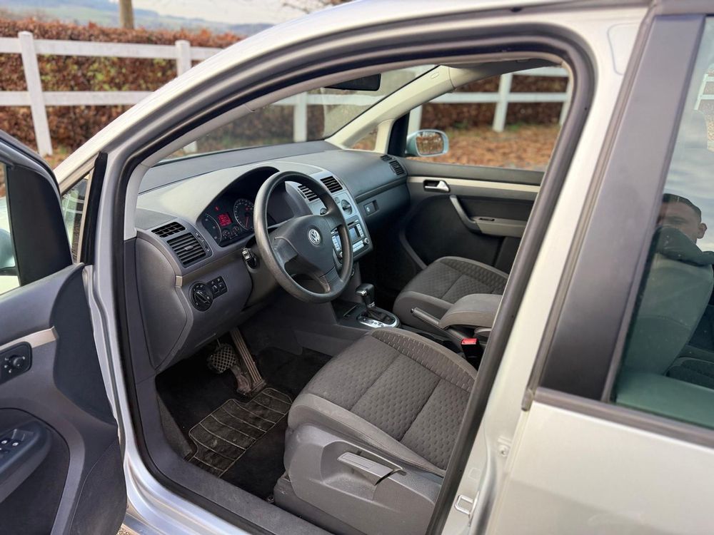 VW Touran 1.9 TDI DSG ab MFK 28.11.2025 7 Plätze (Gebraucht) in ...