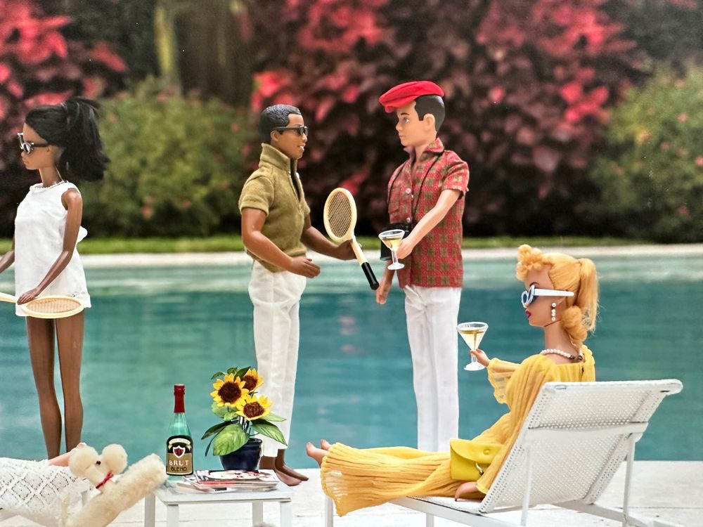 Barbie Pool Party a la Slim Aarons | Kaufen auf Ricardo