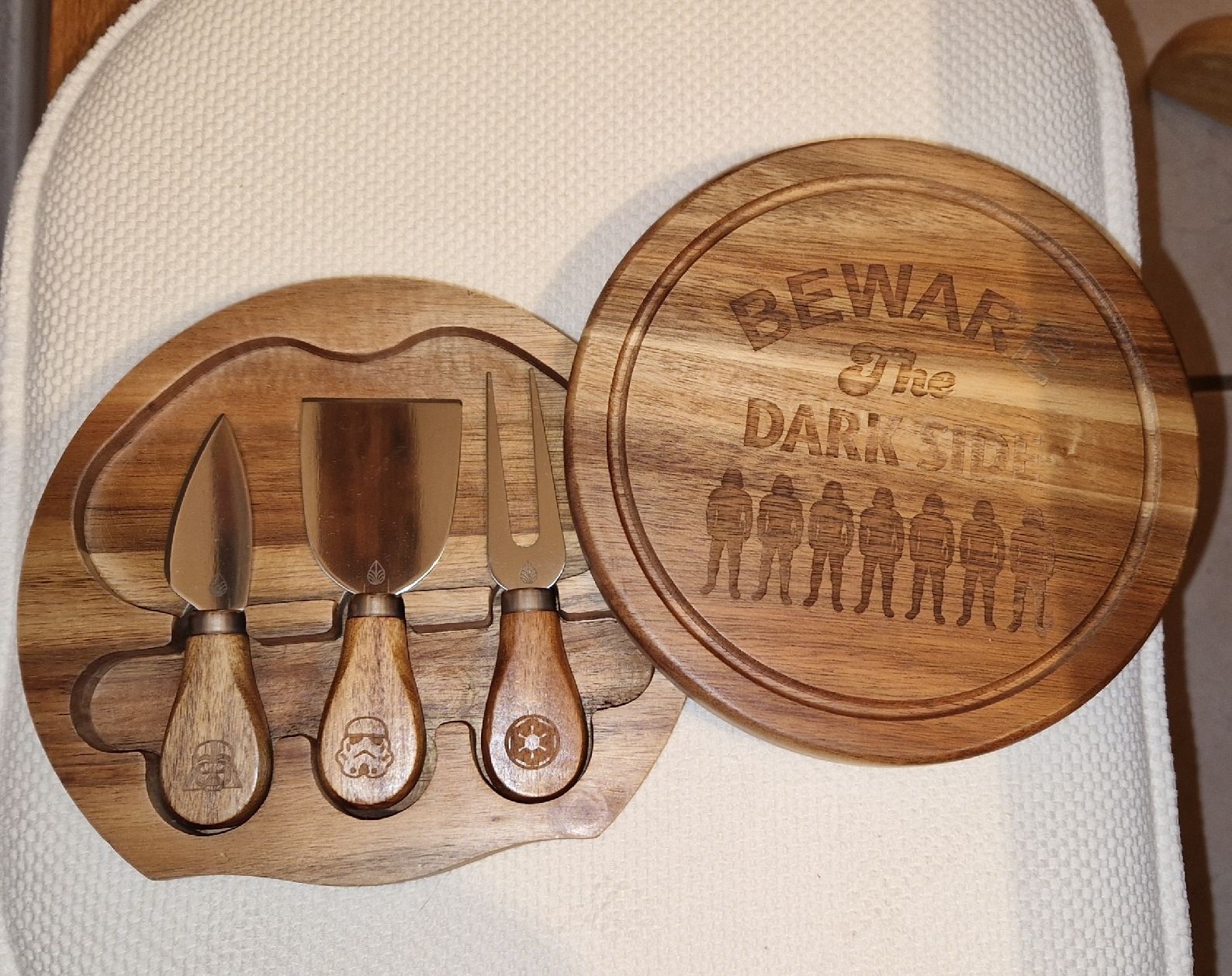 Star Wars Cheese Board the dark side Disney 2019 (Neu (gemäss ...