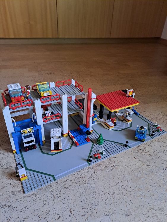 Lego Tankstelle mit Parkhaus 6394 (1988) | Kaufen auf Ricardo