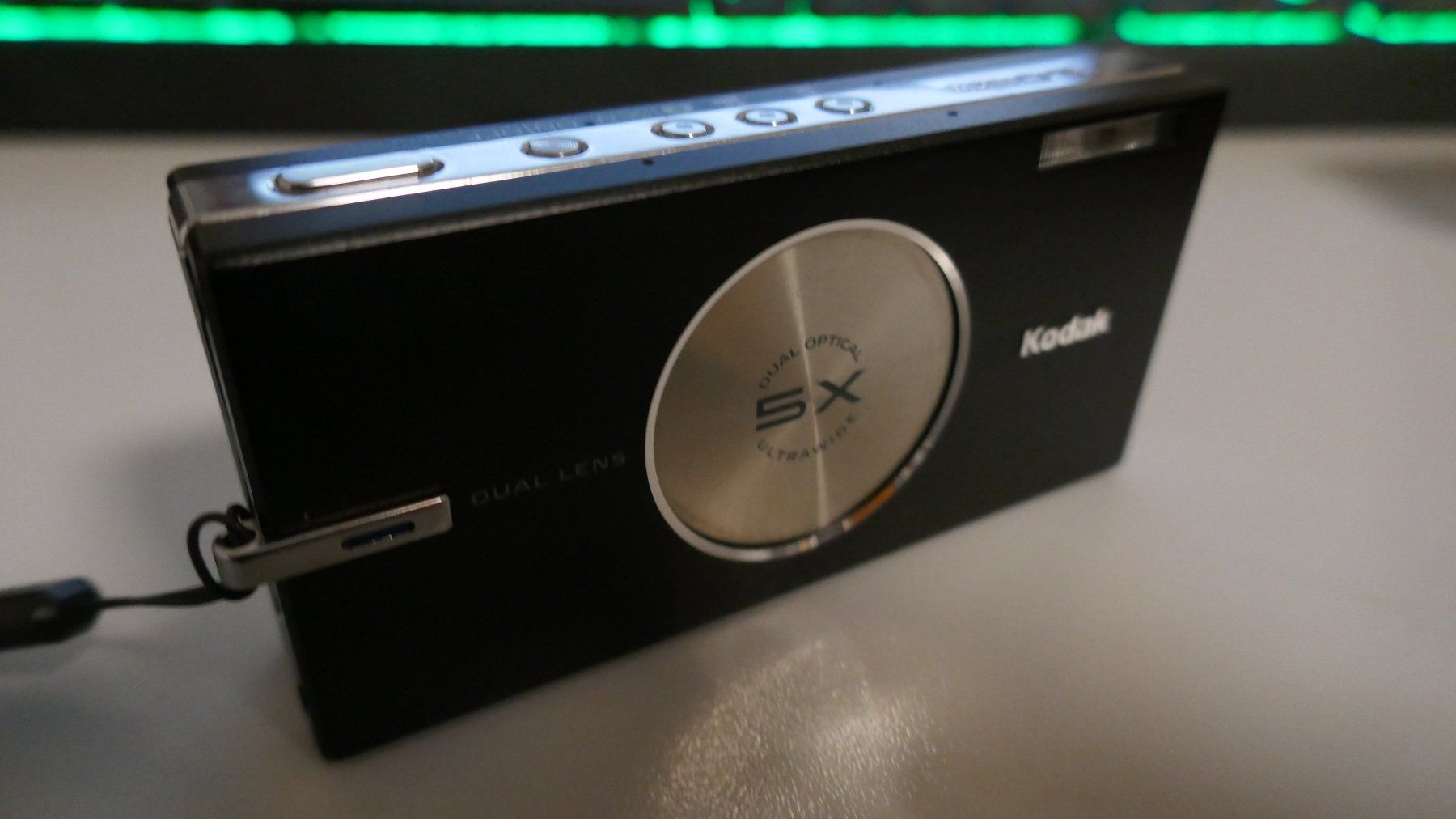 Kodak EasyShare V570 Fotokamera (Neu (gemäss Beschreibung)) in ...