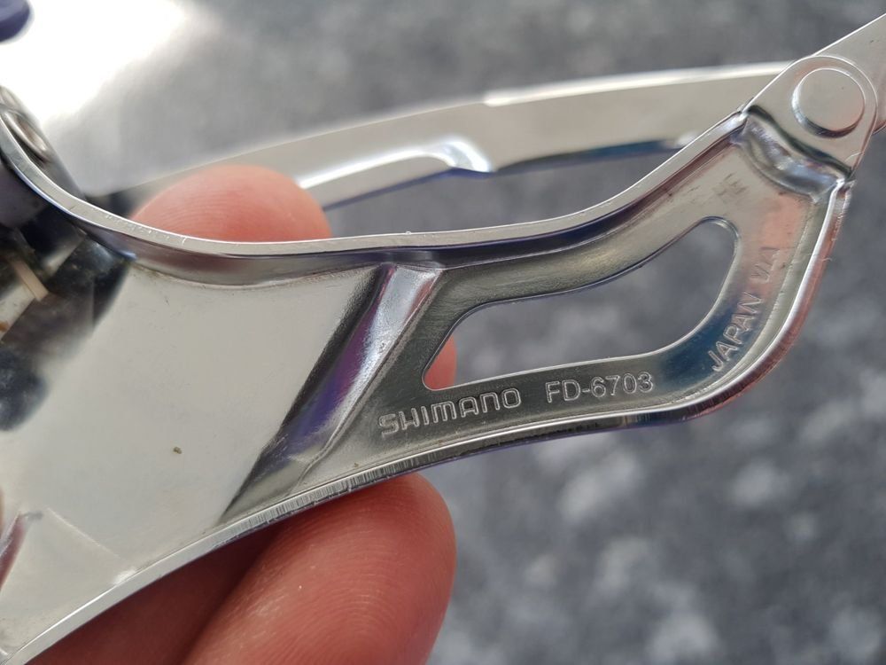 Nr.36 Neue Shimano Ultegra Umwerfer FD-6703 3×10 (Neu (gemäss ...