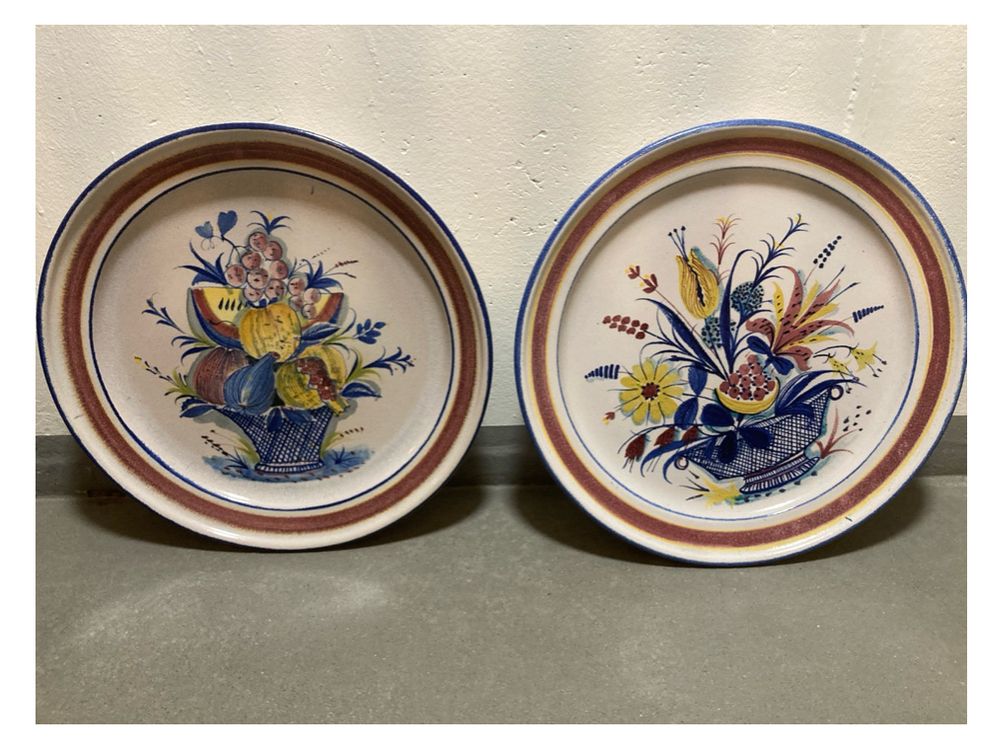 2 Hand-Painted Wall Plates, Mario Mascarin (Gebraucht) in Basel für CHF ...