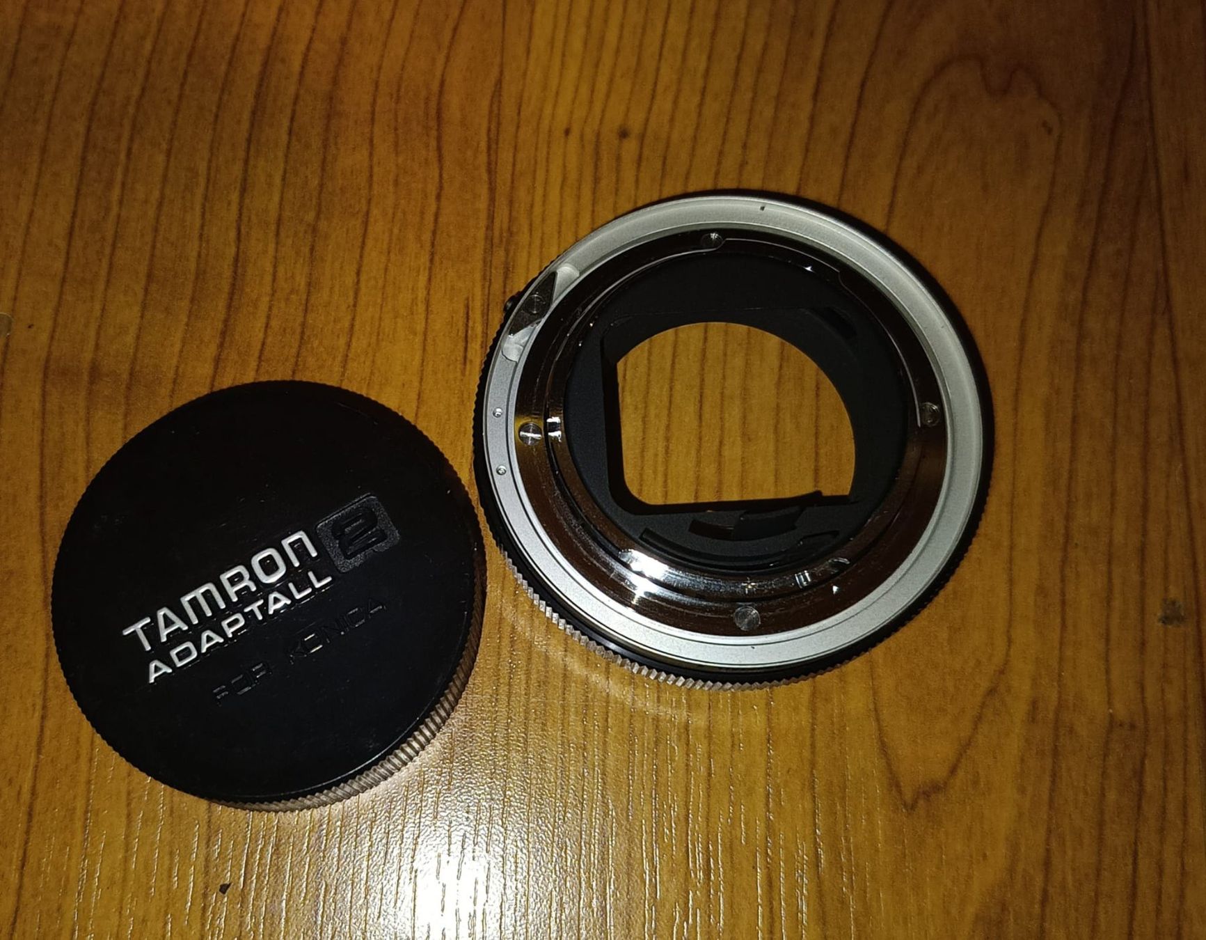 Tamron Adaptall-2 Mount Adapter für Konica — Top Zustand (Gebraucht) in ...