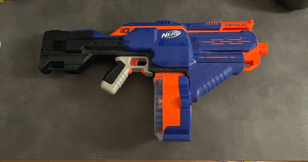 Infinus mit Trommelmagazin (Gebraucht) in Hinwil für CHF 15 – mit ...