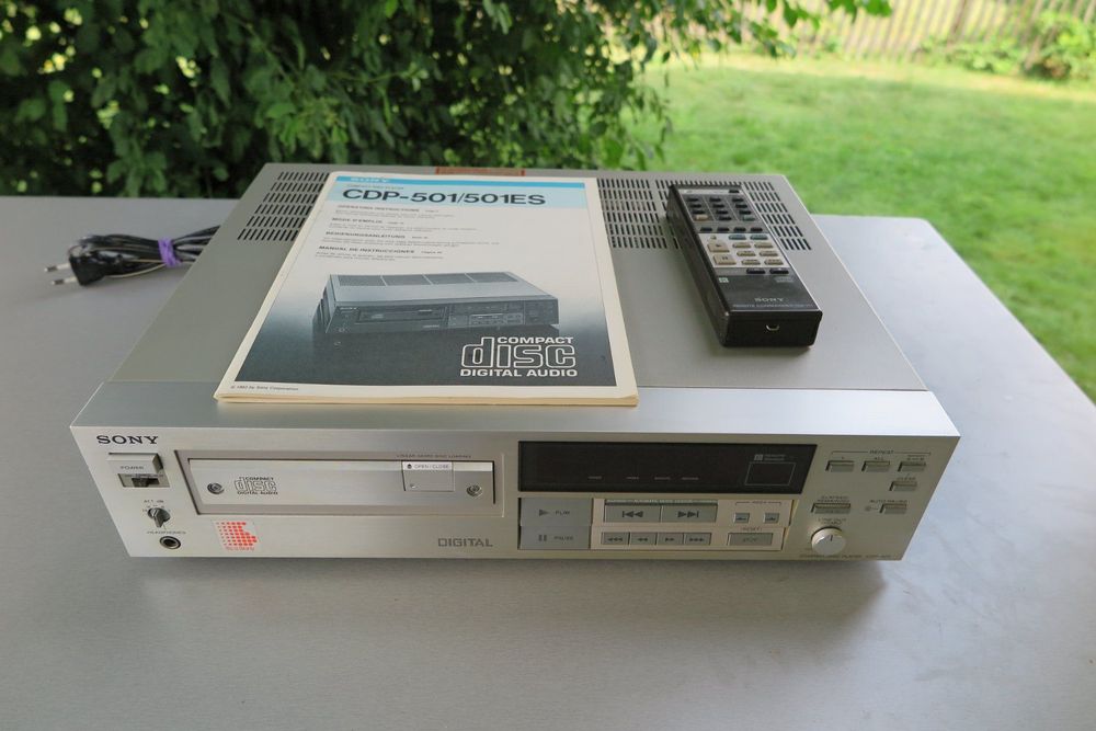SONY CDP-501 CD PLAYER (D'occasion) à Wangen an der aare pour CHF 150 ...