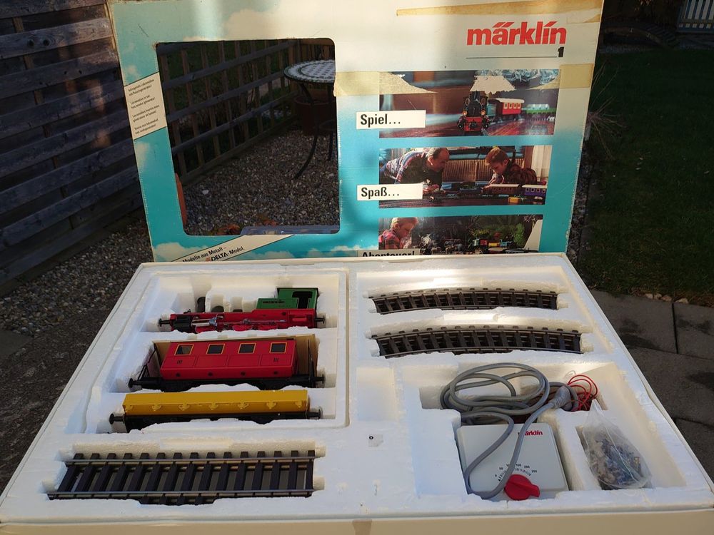 Märklin Spur 1 Maxi mit Gleisoval Abstellgleis Zusatzpackung (Gebraucht ...