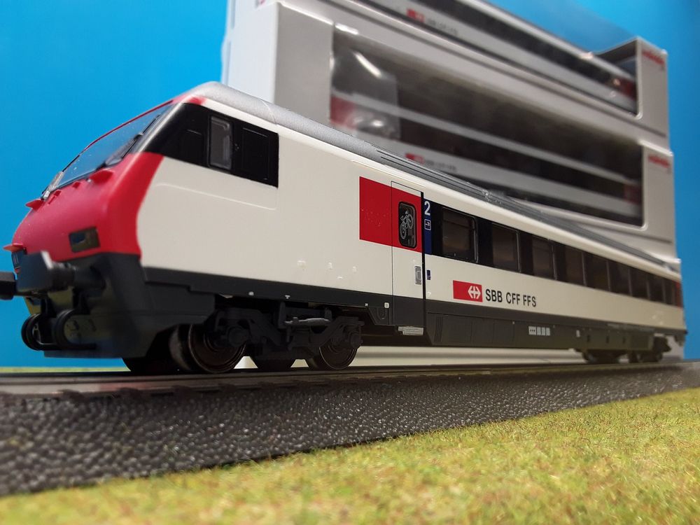 Märklin 4 teiliger SBB Schnellzug mit Steuerwagen _ Spur H0 (Gebraucht) in Hombrechtikon für CHF ...