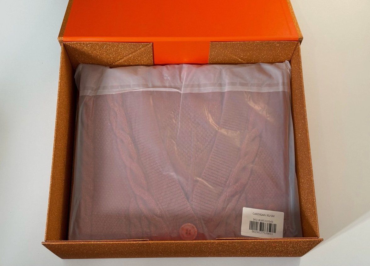 Taylor Swift CARDIGAN the life of a showgirl XS/SM NEU! (Neu und ...