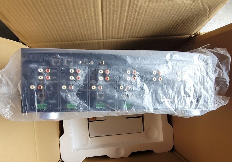 Proficient M4 MultiRoom Controller / 4 Zonen, 6 Quellen / 4 (Neu und ...