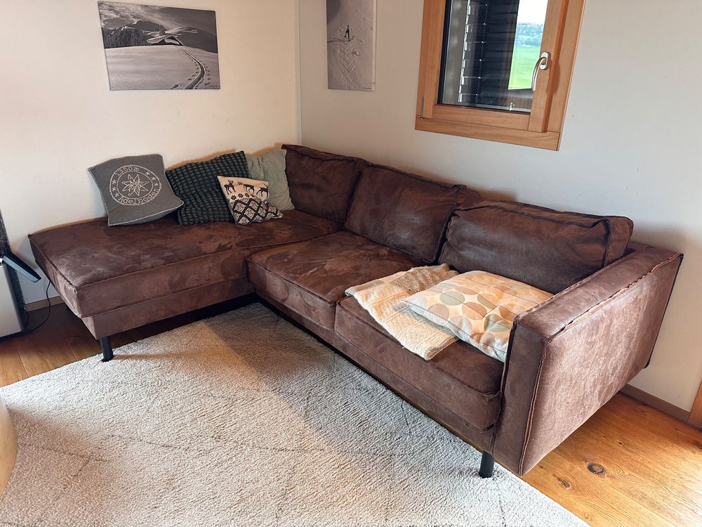 Braunes Ecksofa mit Chaiselongue - Gemütlich für den Winter! (Gebraucht) in Aeschi b. Spiez für ...