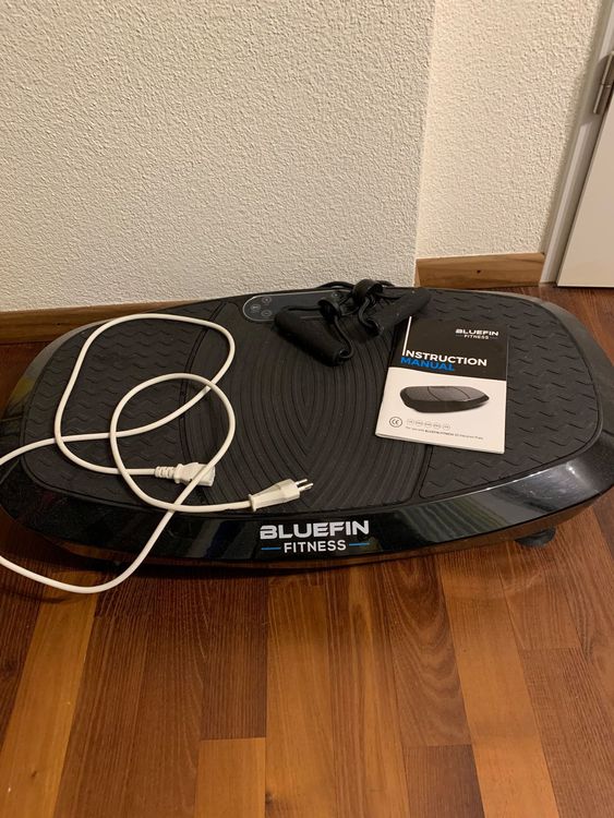 Bluefin Vibrationsplatte Fitnessgerät für Zuhause (Gebraucht) in Sennhof für CHF 100 – nur ...