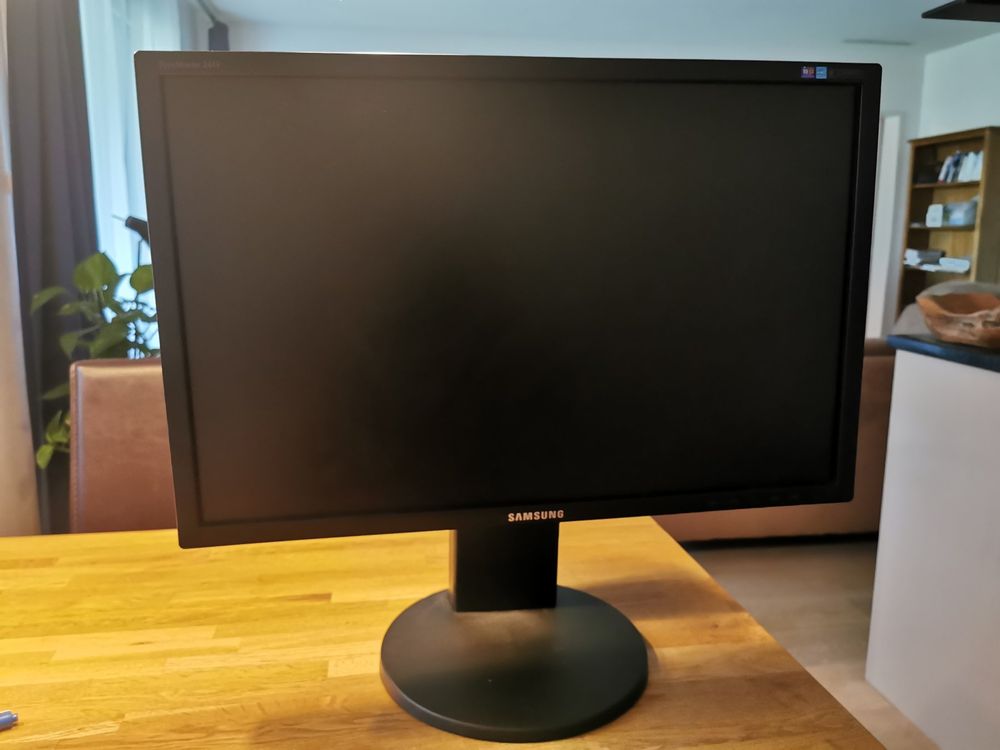 Samsung Monitor Syncmaster 2443 | 24Zoll | Schwarz | Kaufen auf Ricardo