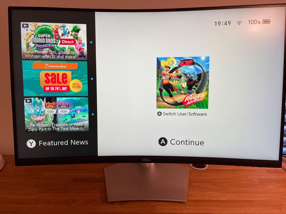 Monitor DELL S3221QS 32" - small scratch on screen (Defekt) in ...