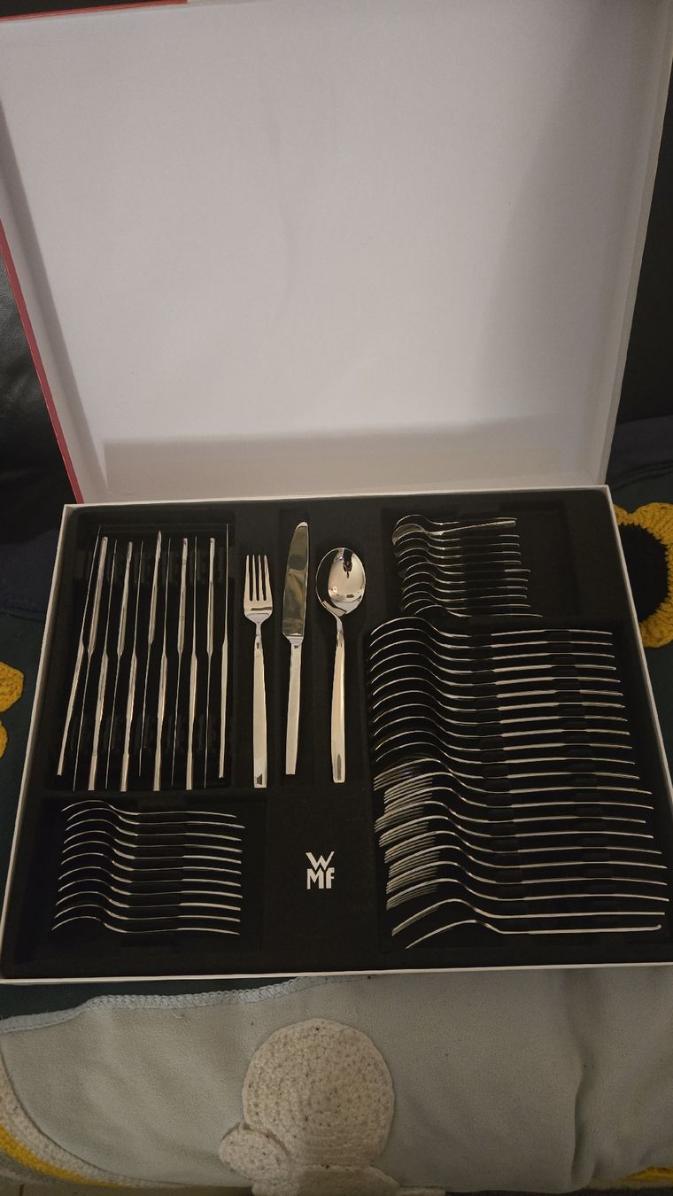 WMF Besteckset – hochwertig, 60-teilig, in Originalbox (Gebraucht) in ...