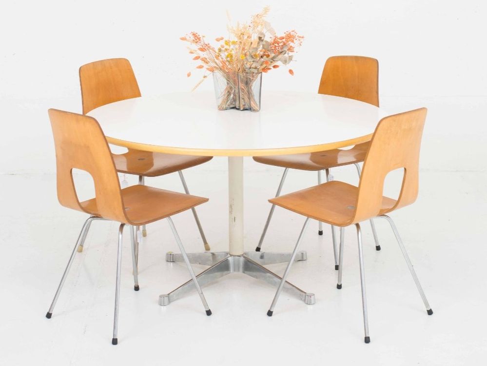 Vintage Eames Contract Table von Vitra, 120cm | Kaufen auf Ricardo