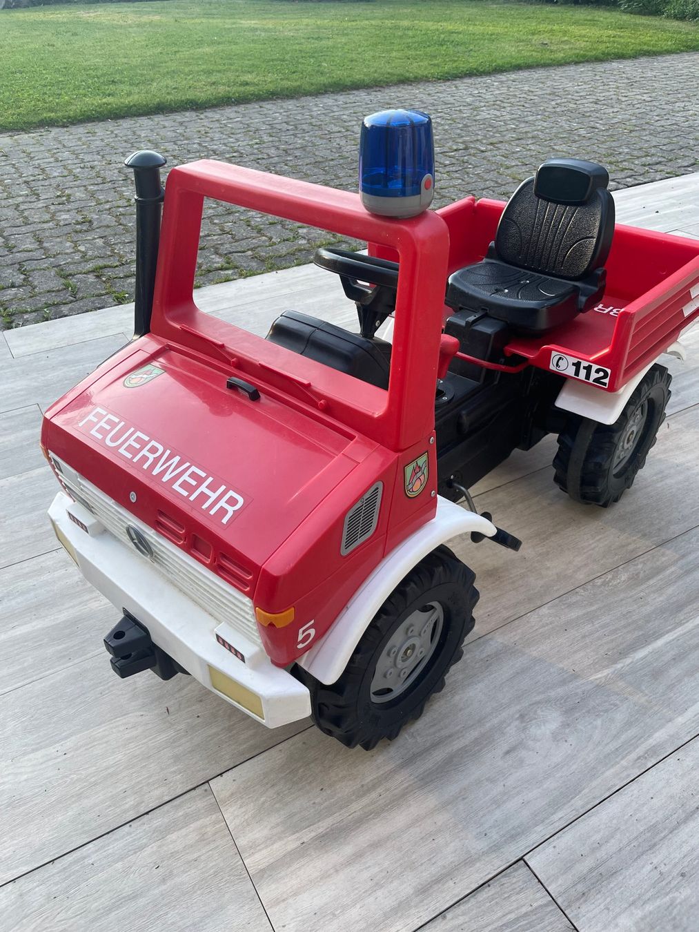 Rolly Toys Feuerwehr Unimog Trettraktor mit Tankanhänger (Gebraucht) in ...