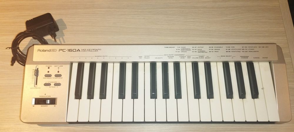 Roland PC-160A Keyboard Controller - Top Zustand! Selten (Gebraucht) in ...