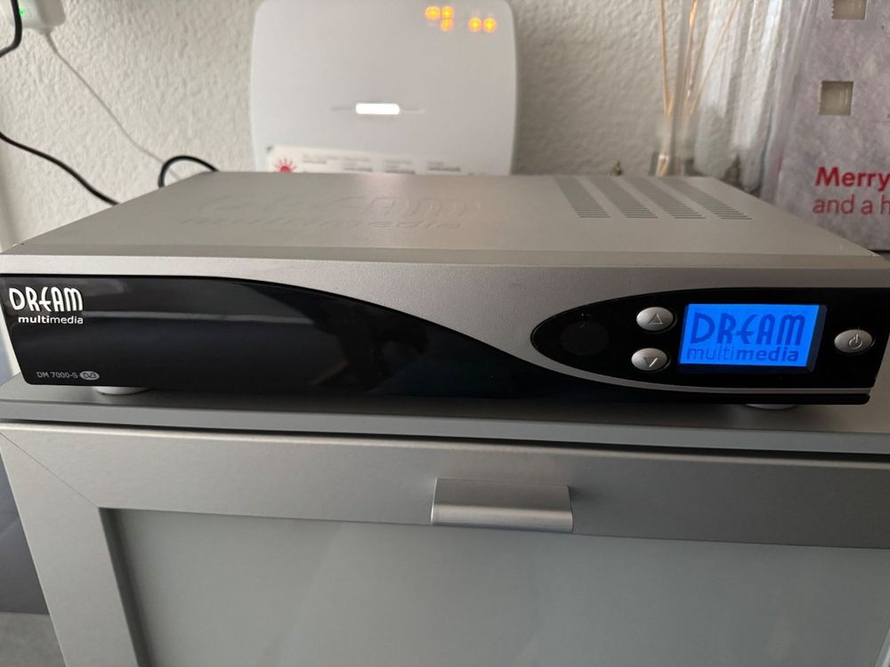 Dream Multimedia Dm7000-S - DVB - Decoder (Gebraucht) in Neuhausen für CHF 73 – mit Lieferung ...